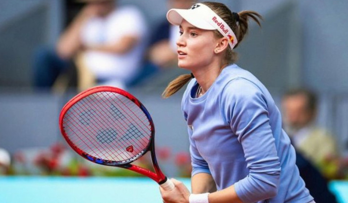 Рыбакина стала второй ракеткой в "чемпионской гонке WTA": 14 июля 2024